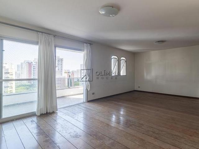 Apartamento 218m², Campo Belo SP | Venda