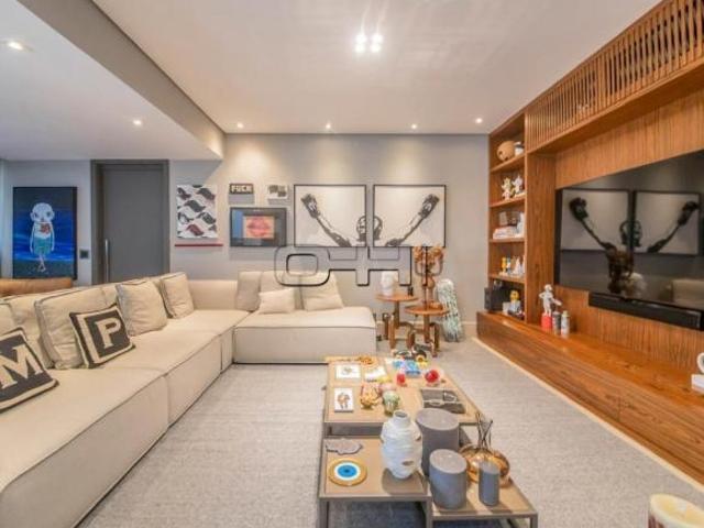 Apartamento 220m², Vila Nova Conceição SP | Venda