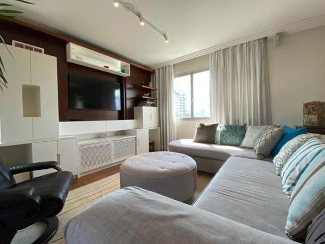 Apartamento 222 M², 1 por andar, 4Q, 4 Suítes, 6 Banheiros, 3 Vagas, Varanda, Lavabo, Piscina, Salão