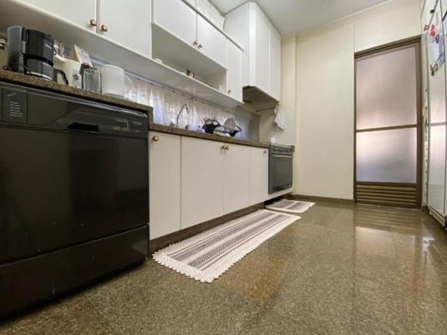Apartamento 223 m², 04 quartos sendo 3 suítes, 3 vagas, Aclimação, próximo ao Parque da Aclimação