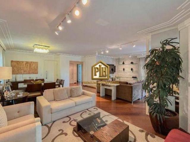 Apartamento 224m2 com excelente localização