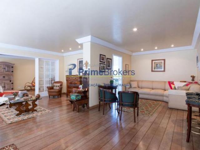 Apartamento, 224m² 4 Dormitórios, 2 Suítes, 2 Vagas, Móveis Planejados Pinheiros