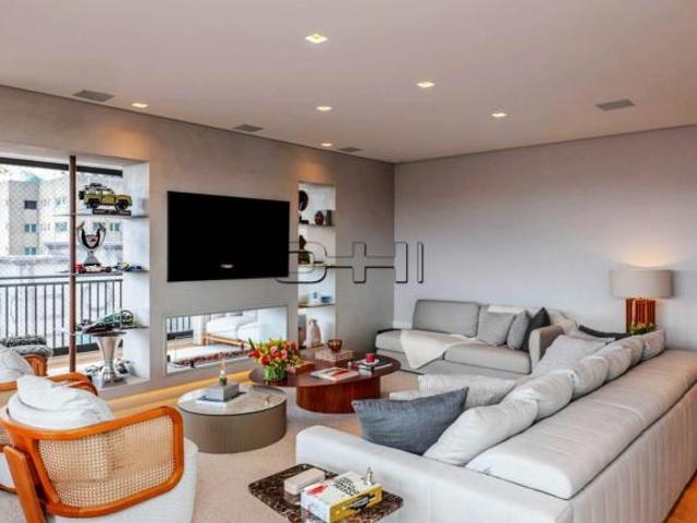 Apartamento 227m², Jardim Paulista SP | Venda
