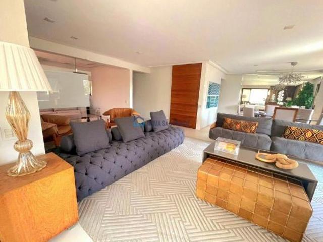 Apartamento 230 m² 04 dormitorios 03 suítes, 04 vagas Moema