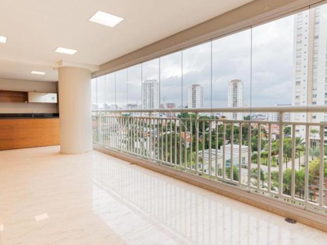 Apartamento · 242 metros quadrados · 3 Suítes · 4 Vagas · Condomínio Praça das águas