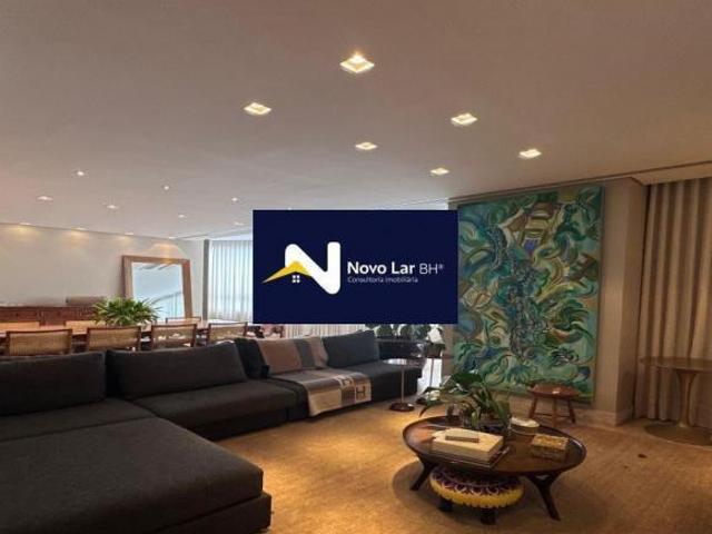 Apartamento 244m², 4 quartos, 3 suítes, 4 vagas e lazer, Vale Do Sereno