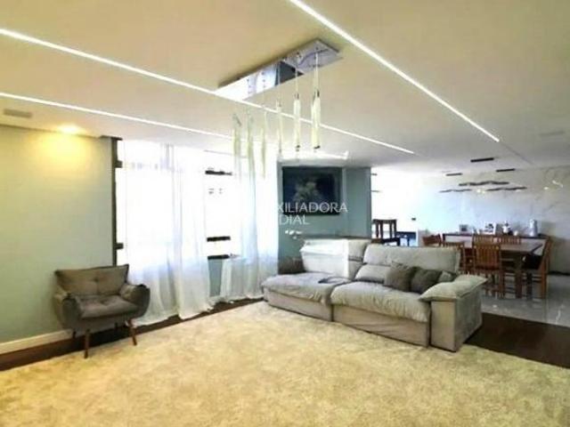 Apartamento 250m², Chácara Inglesa, 04 quartos, 03 Vagas, SBCampo