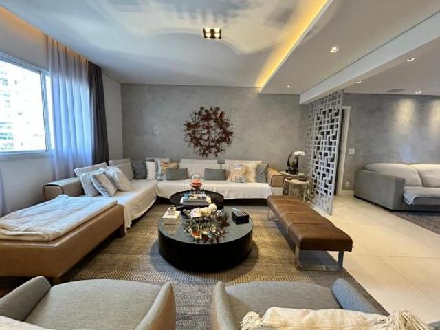 Apartamento 254m 4 suítes 4 vagas Porteira Fechada no Lorian Boulevard Osasco