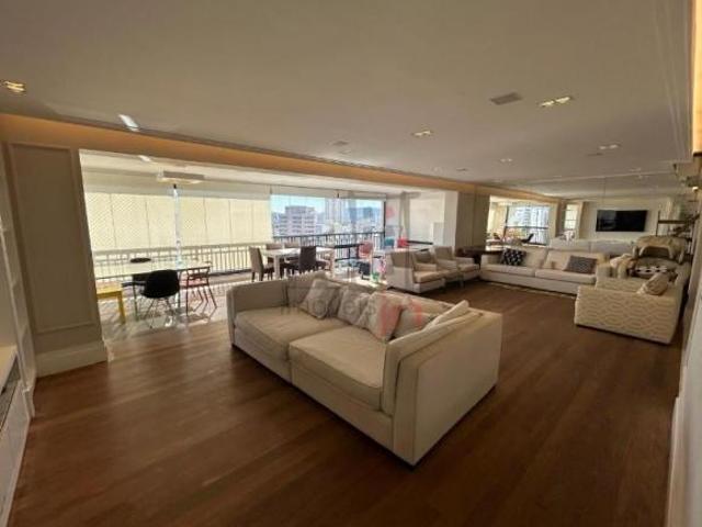Apartamento 255 m² 3 suítes 4 vagas Venda por R$ 5.000.000 Perdizes, São Paulo SP