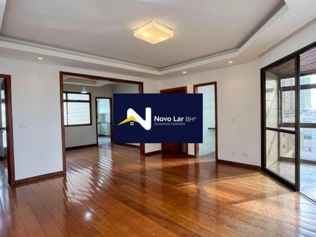 Apartamento 270m², 4 quartos, 2 suítes, 4 vagas com lazer no Gutierrez