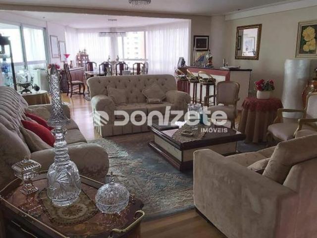 Apartamento 272 m² com 3 suítes, 4 vagas e lazer completo em Santo André Jardim