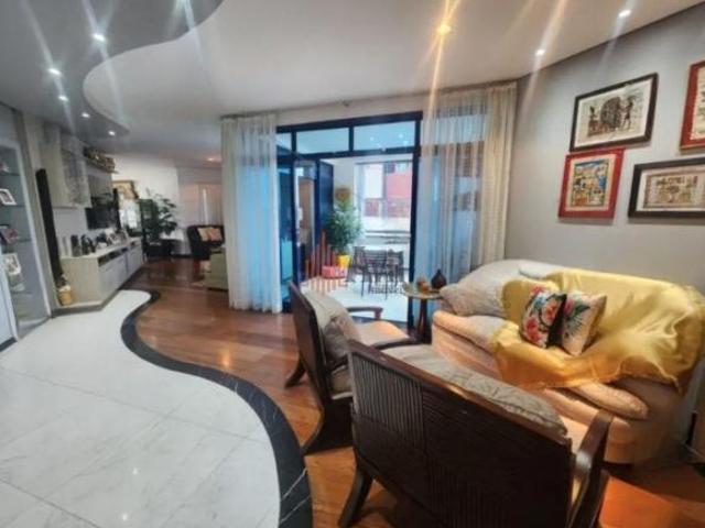 Apartamento 280m² com 4 quartos, 3 suites e 4 vagas à Venda no Jd. Avelino