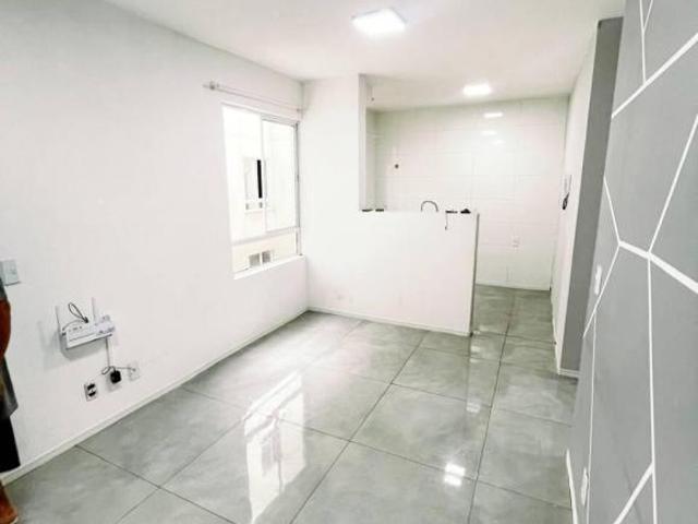 Apartamento 2º Andar Madson Condominio Club Campo Largo R$170 mil