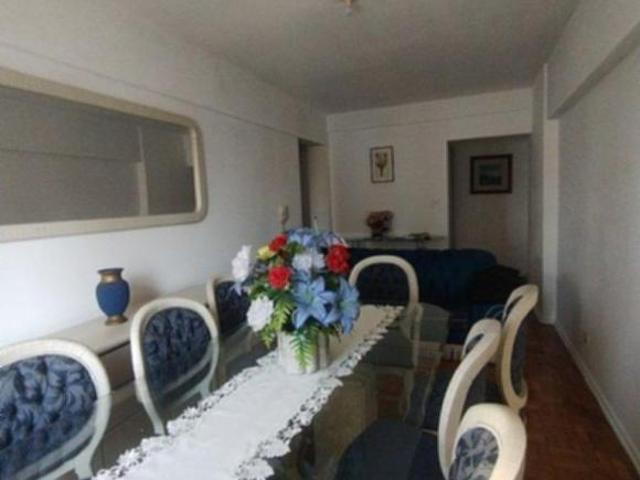 APARTAMENTO 2 DORM 2 WC 1 VAGA COBERTA