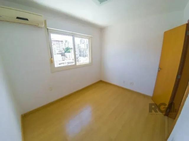 Apartamento 2 dorm 64 m² uma vaga Centro histórico