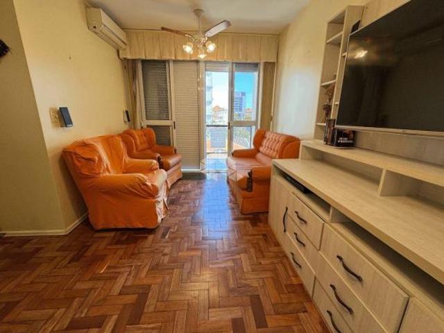 Apartamento 2 dorm, semi mobiliado, com elevador e vaga e vaga no Petropolis
