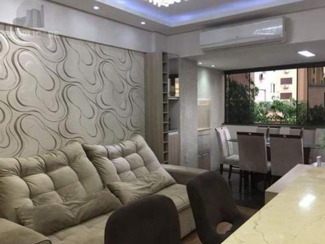 Apartamento 2 dorm, varanda integrada com churrasqueira no centro Cachoeirinha
