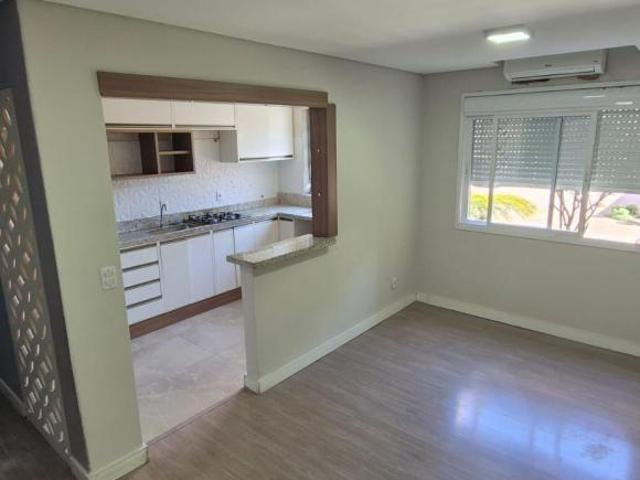 Apartamento 2 Dormiótios / Cond. fechado/ piscina/ excelente localização