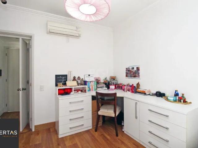 Apartamento 2 dormitórios, no bairro Floresta, Porto Alegre/RS
