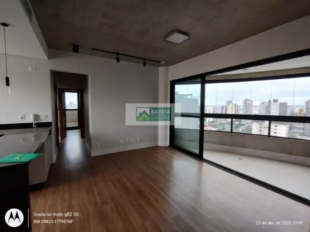 Apartamento 2 Dormitórios, 1 Suíte com Sacada  Jardim