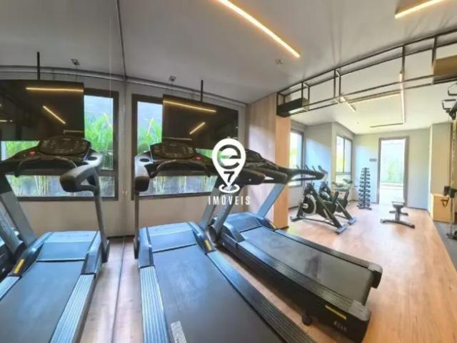 Apartamento 2 dormitórios à 400m do Metrô Santos Imigrantes
