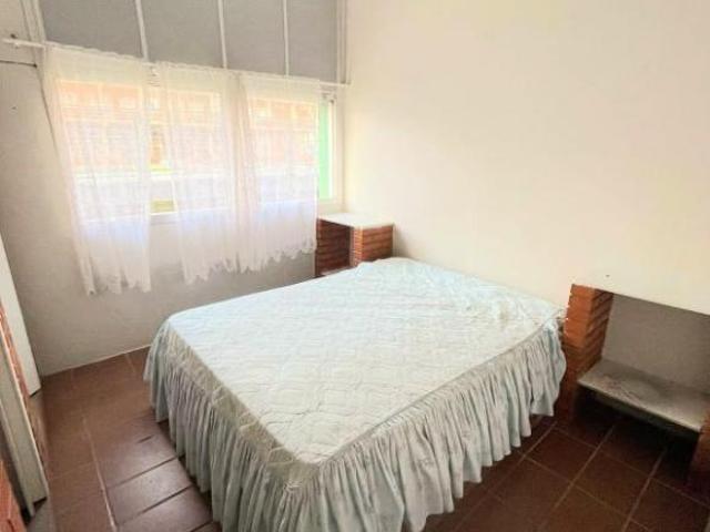 Apartamento 2 dormitório uma quadra do mar
