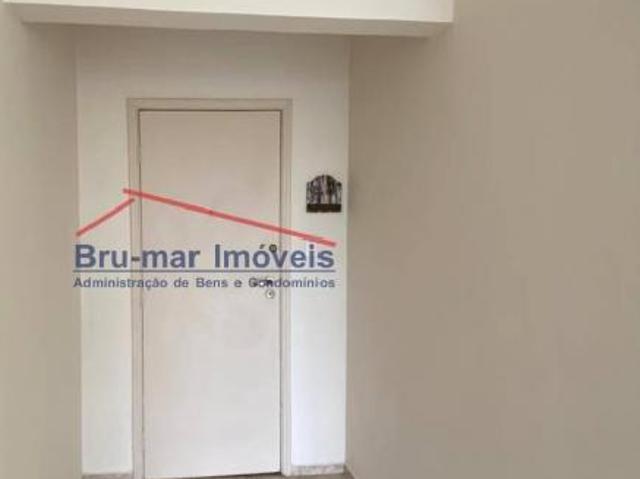 Apartamento 2 dormitórios, Marapé, 1 vaga privativa, dependência completa
