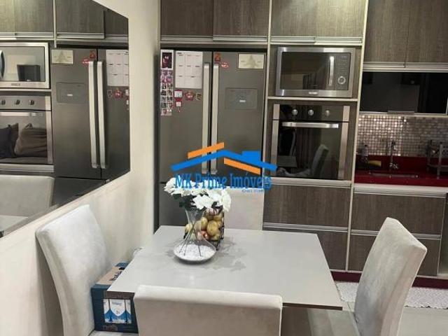 Apartamento 2 Dormitórios, Mobiliado e com Vaga de Garagem