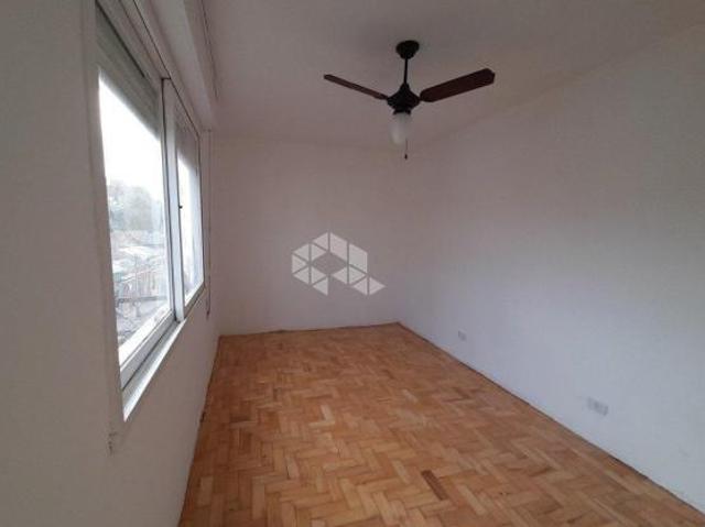 Apartamento 2 dormitórios na Cidade Baixa