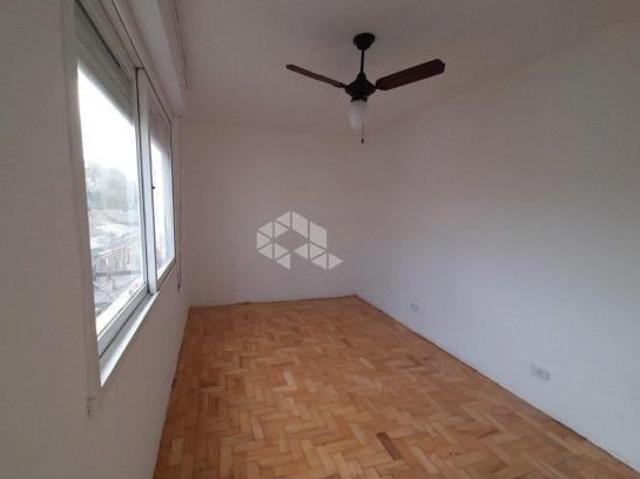 Apartamento 2 dormitórios na Cidade Baixa