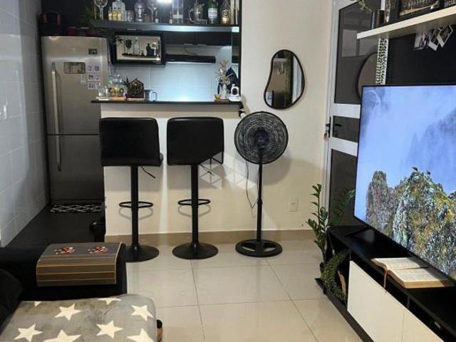 Apartamento 2 dormitórios na Protásio Alves