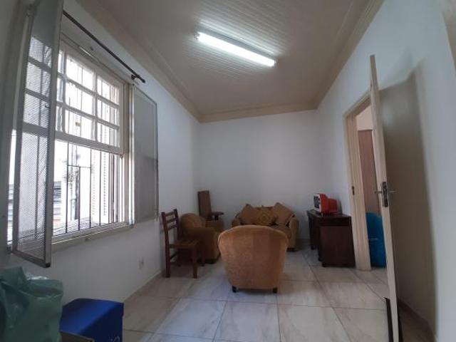 Apartamento 2 dormitórios na quadra da praia Boqueirão