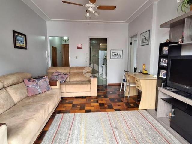 Apartamento 2 dormitórios na Rua dos Andradas Centro Histórico