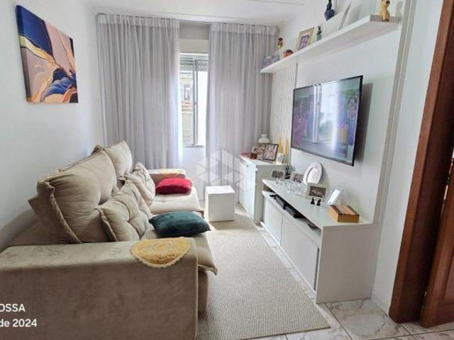 Apartamento 2 dormitórios no bairro Vila Nova