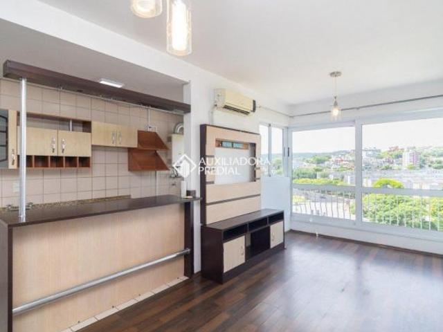 Apartamento 2 dormitórios no bairro Azenha