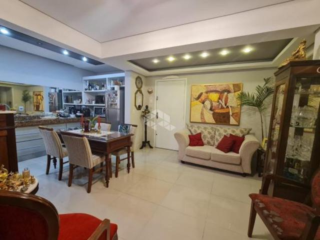 Apartamento 2 dormitórios no Bairro Floresta, Porto Alegre
