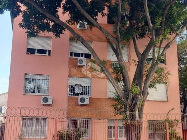 Apartamento 2 dormitórios no bairro Jardim do Salso, Porto Alegre, junto à Rua Professor Pedro Santa