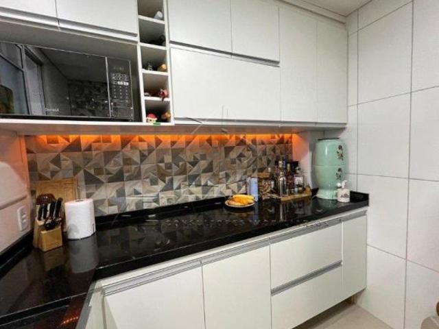 APARTAMENTO 2 DORMITORIOS NO CONDOMINIO SERRA AZUL