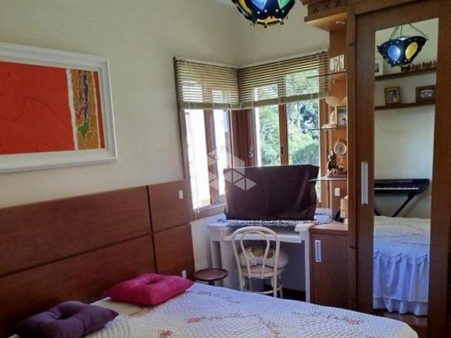 Apartamento 2 dormitórios no Condomíno Quinta da Serra em Canela/RS