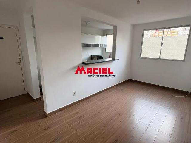 Apartamento 2 dormitórios no Palmeiras de São José