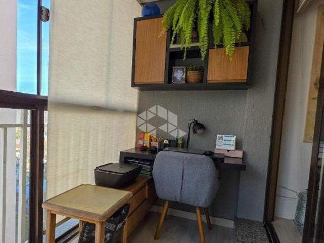 Apartamento 2 dormitórios no Passo da Areia