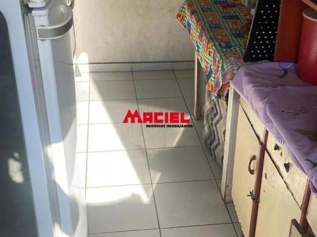 Apartamento 2 dormitórios no Residencial Cajuru II