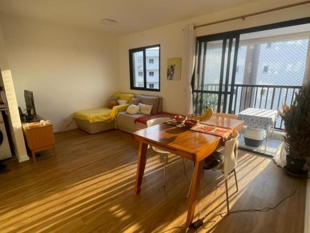 apartamento 2 dormitórios a 3 minutos andando da estação São Judas