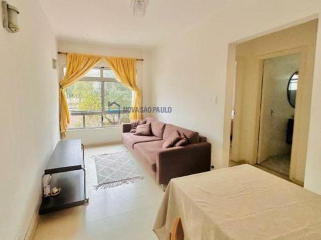 Apartamento 2 dormitórios á 2 minutos do Parque da Aclimação
