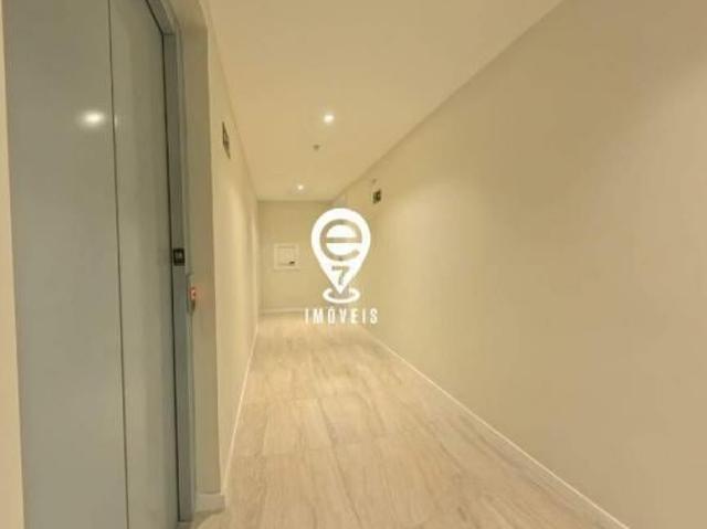 Apartamento 2 dormitórios à 400m do Metrô Santos Imigrantes
