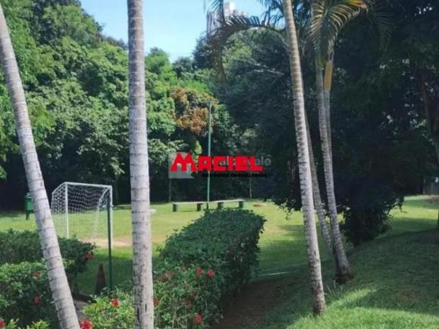 Apartamento 2 dormitórios à 700m do Carrefour