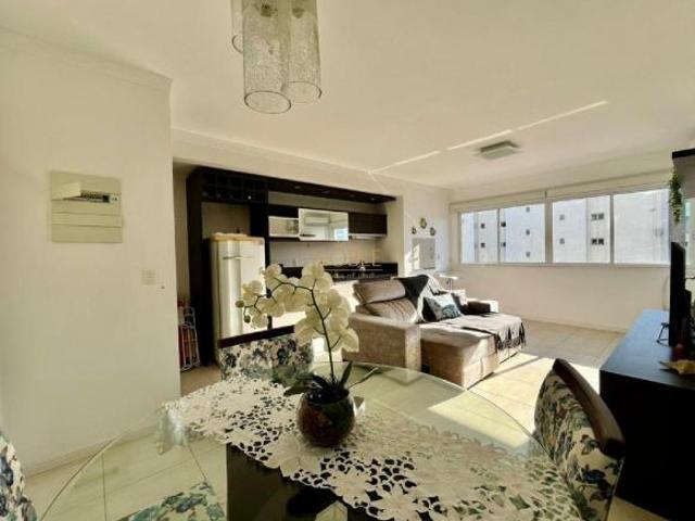 Apartamento 2 dormitórios a venda Ed. Rosenda