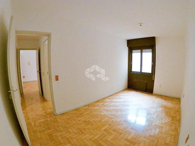 Apartamento 2 dormitórios à venda no bairro Cidade Baixa
