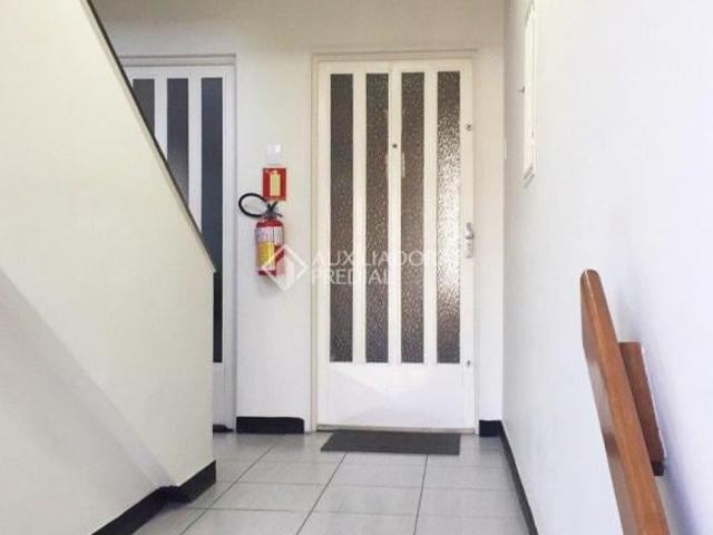 Apartamento 2 dormitórios, à venda no bairro São Geraldo, Porto Alegre