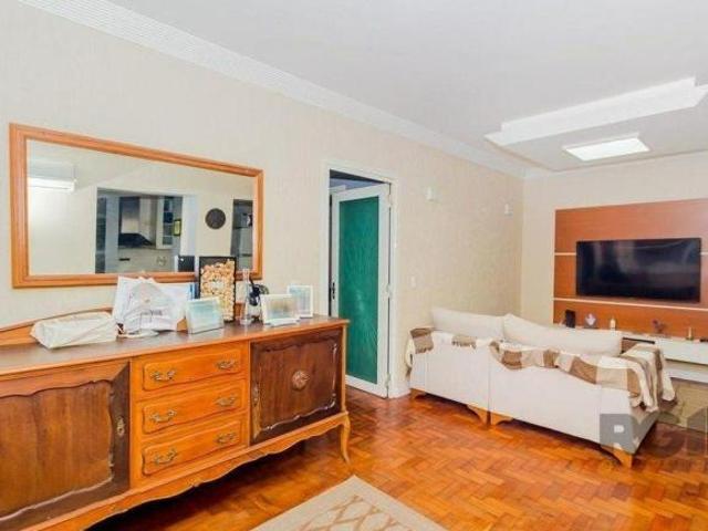Apartamento 2 dormitórios à venda Rio Branco Porto Alegre/RS
